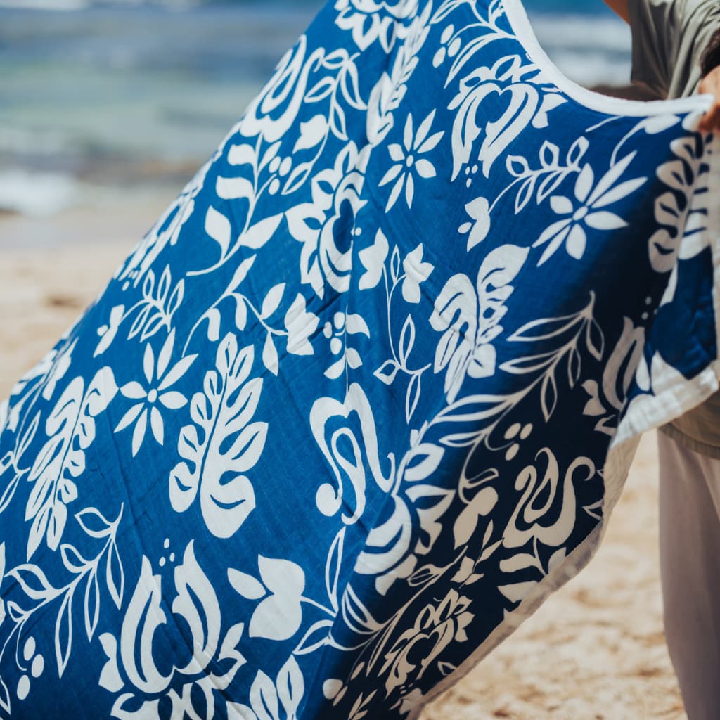 Buttery-Soft Cotton Throw Blankets - Coco Moon Hawaii